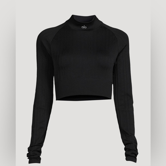 ALO Yoga | Tops | Alo Top | Poshmark